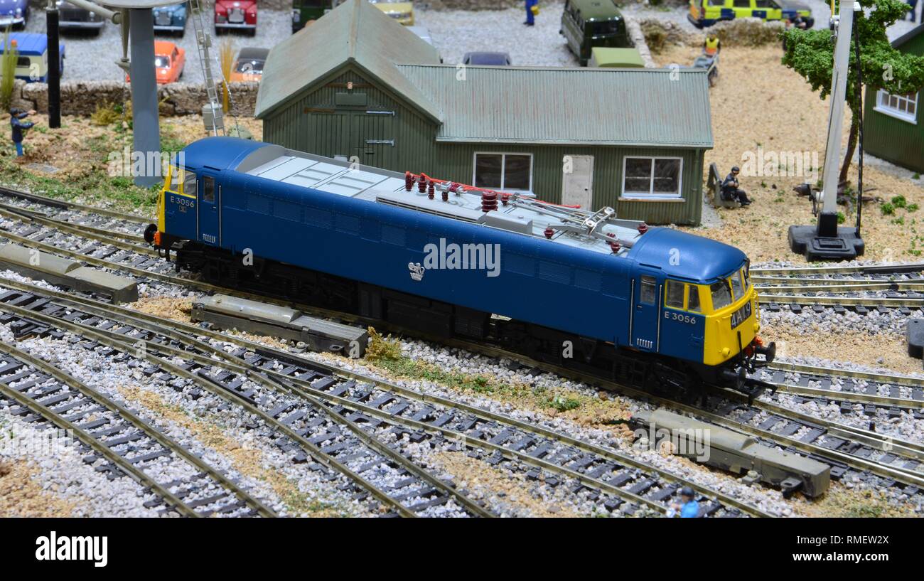 Class 85 Electric locomotive Stock Photo - Alamy