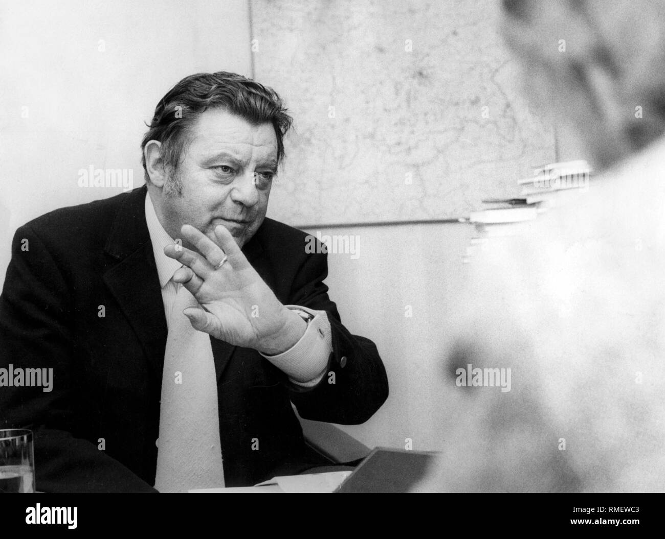 1974 map hi-res stock photography and images - Alamy