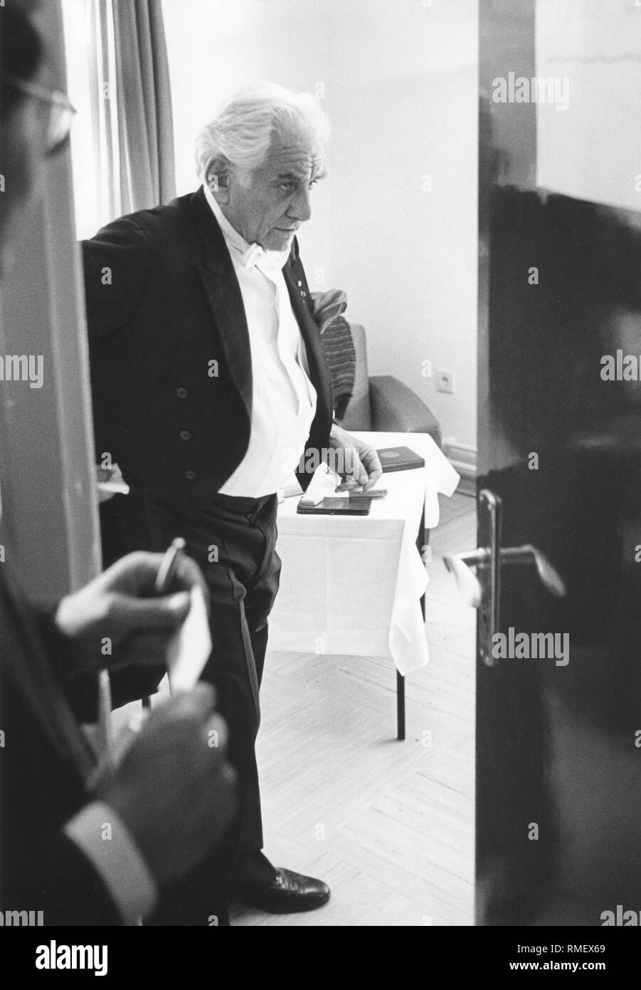 The American composer Leonard Bernstein Stock Photo - Alamy
