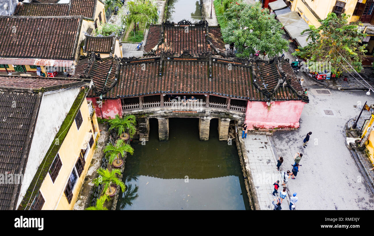 Asian pagoda bridge hi-res stock photography and images - Alamy
