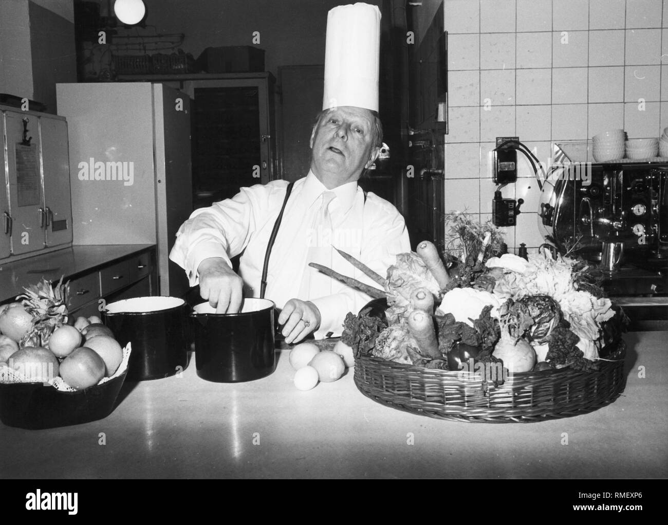 Charlie Cook High Resolution Stock Photography and Images - Alamy