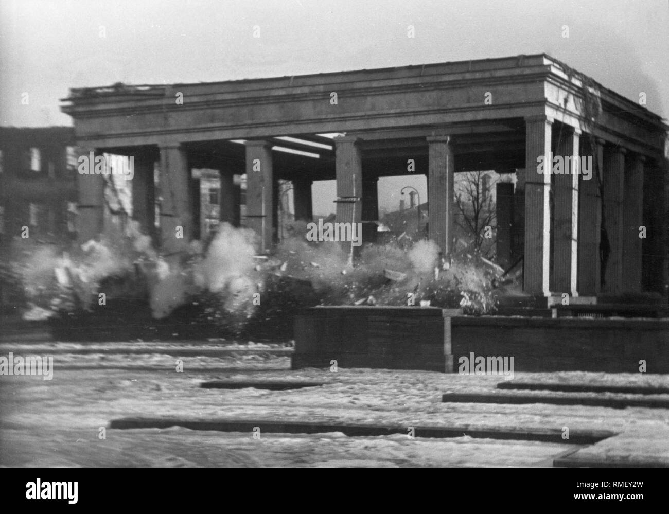 Ehrentempel High Resolution Stock Photography and Images - Alamy