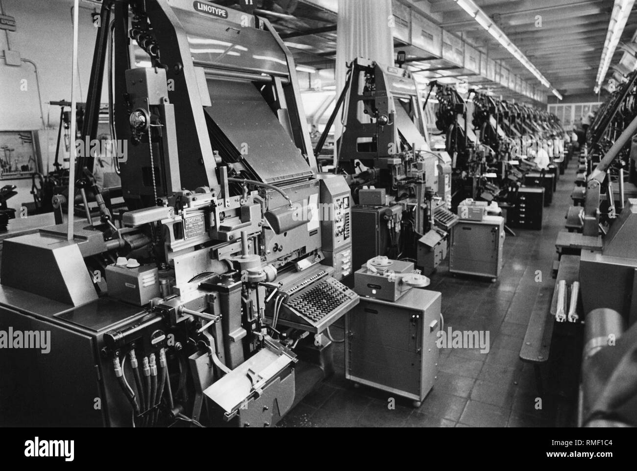 Typesetting machines of the Sueddeutsche Zeitung (undated photo Stock ...