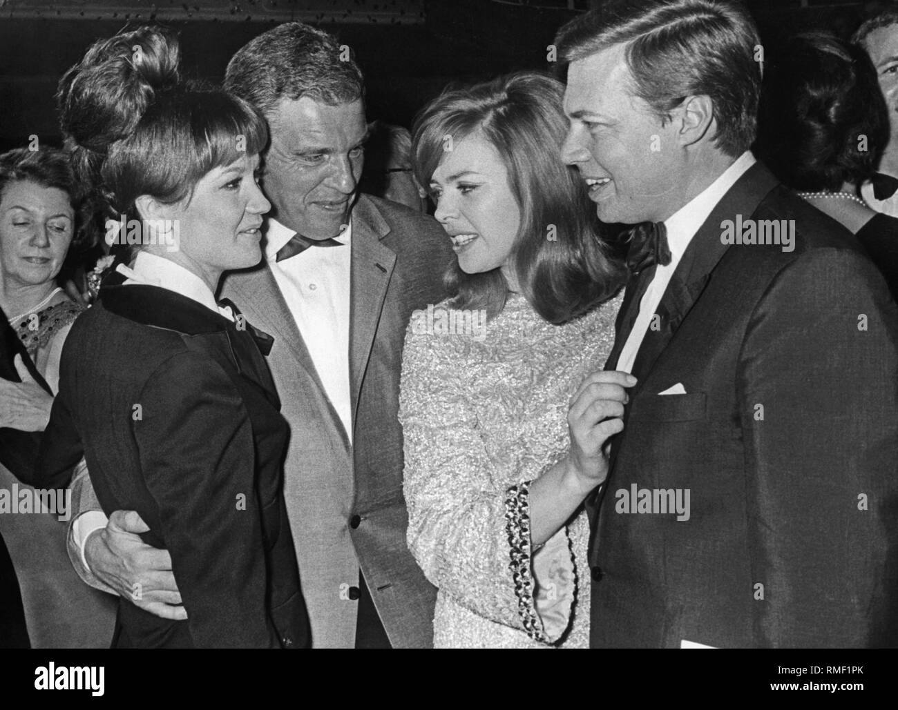 With Helmut Schmid High Resolution Stock Photography and Images - Alamy