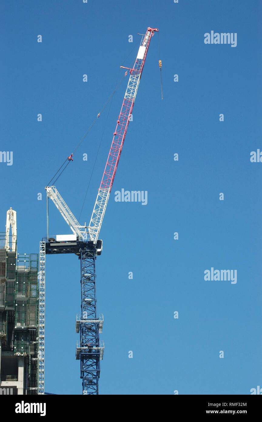 Construction crane construction work building skyscraper hi-res stock ...