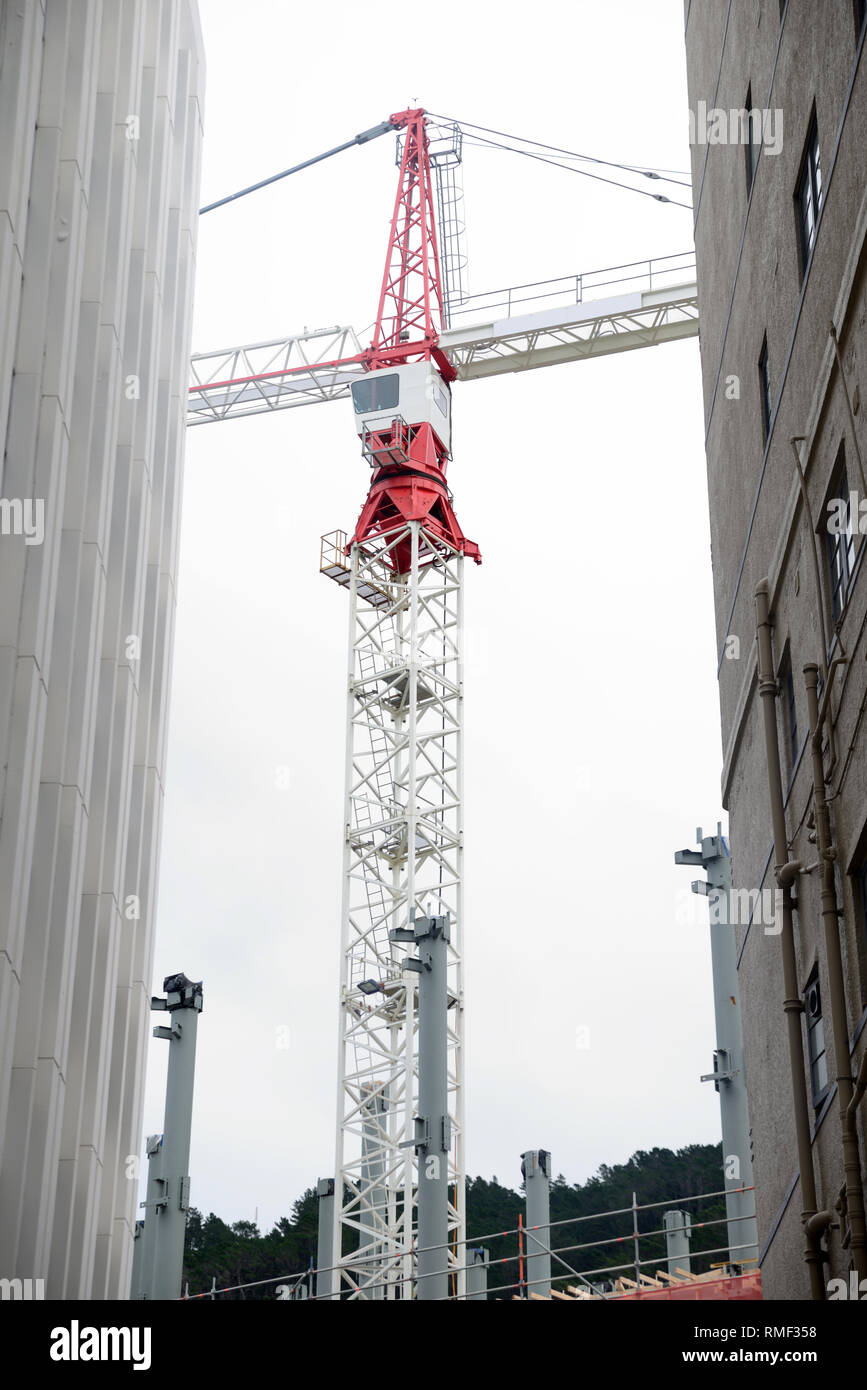 Heavy crane hi-res stock photography and images - Alamy
