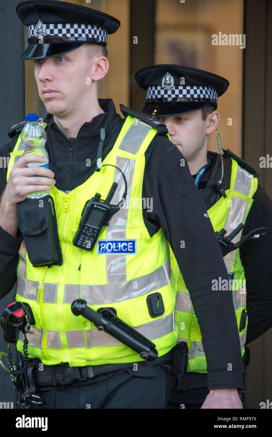 Police uniform scotland hi-res stock photography and images - Alamy