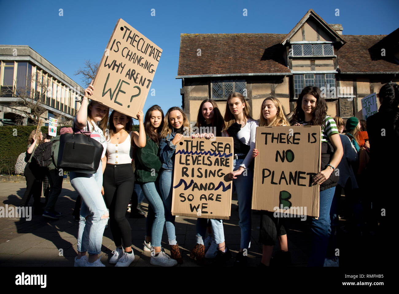Strike banners hi-res stock photography and images - Alamy