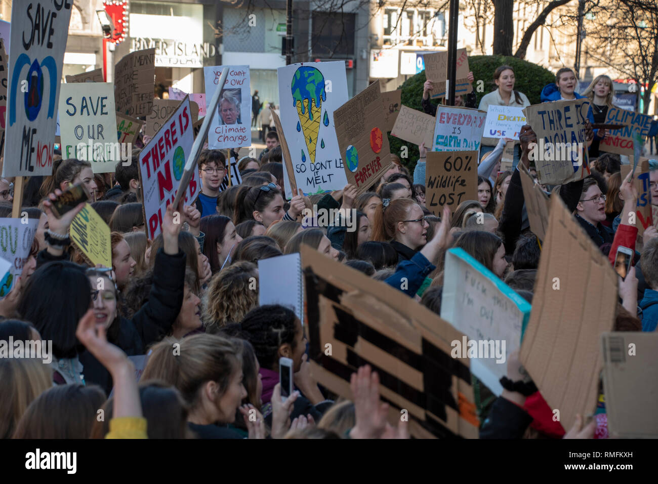 Sheffield, UK. 15th Feb, 2019. Young people strike from school to ...