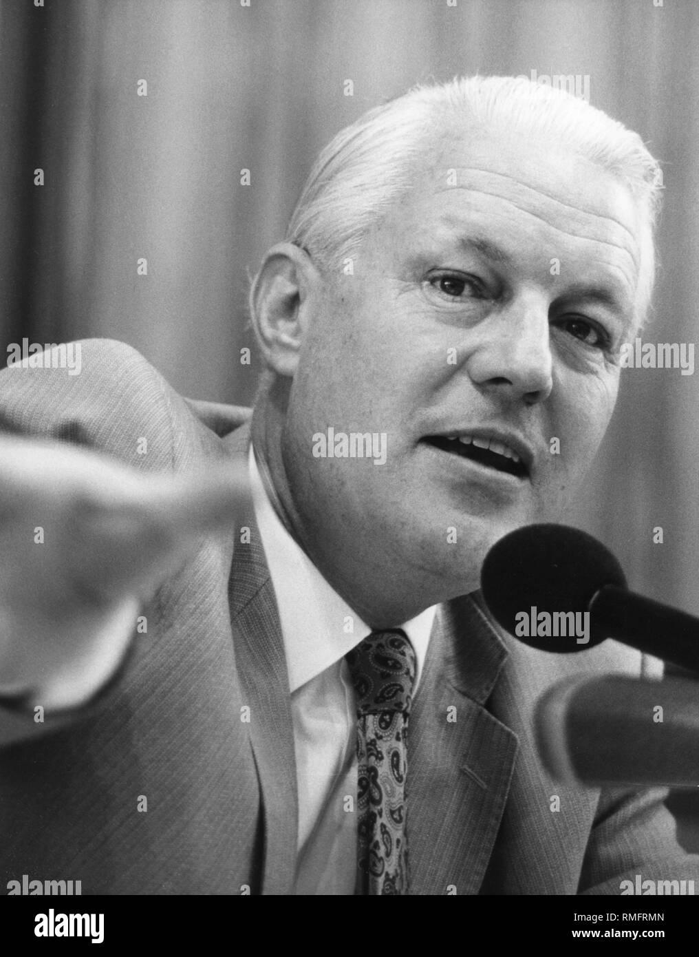 Stoltenberg Black and White Stock Photos & Images - Alamy