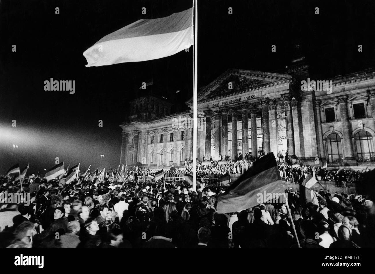 Reunification Berlin Reichstag Stock Photos & Reunification Berlin ...