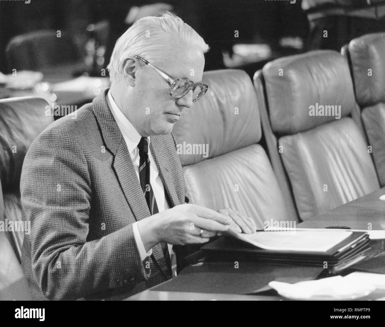 Gerhard Stoltenberg High Resolution Stock Photography and Images - Alamy