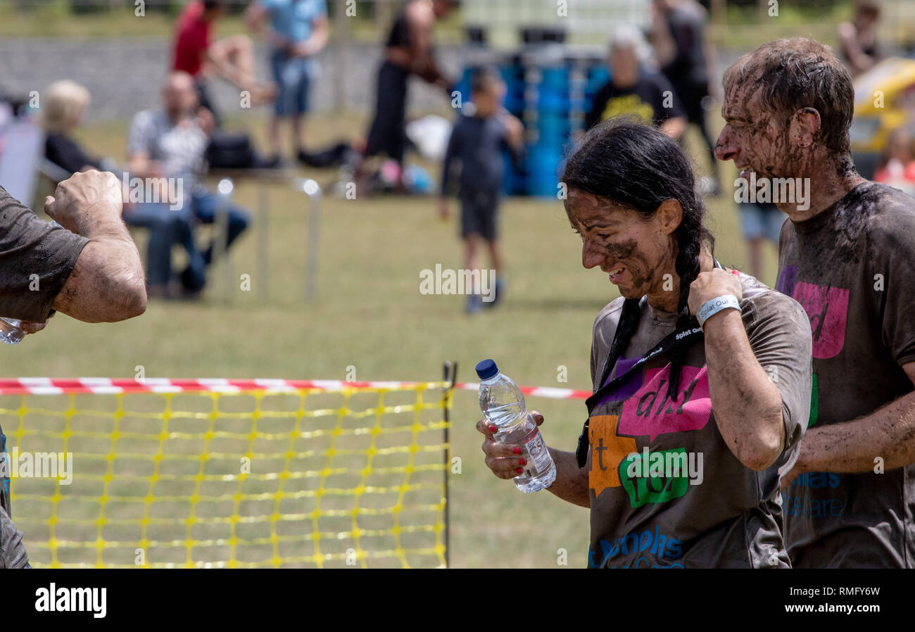 Couple in mud hi-res stock photography and images - Alamy