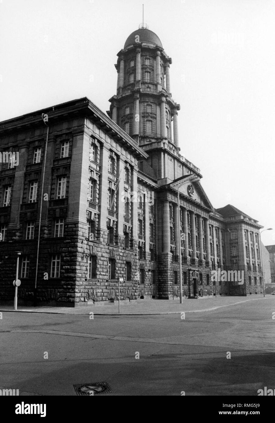 Former council building Black and White Stock Photos & Images - Alamy