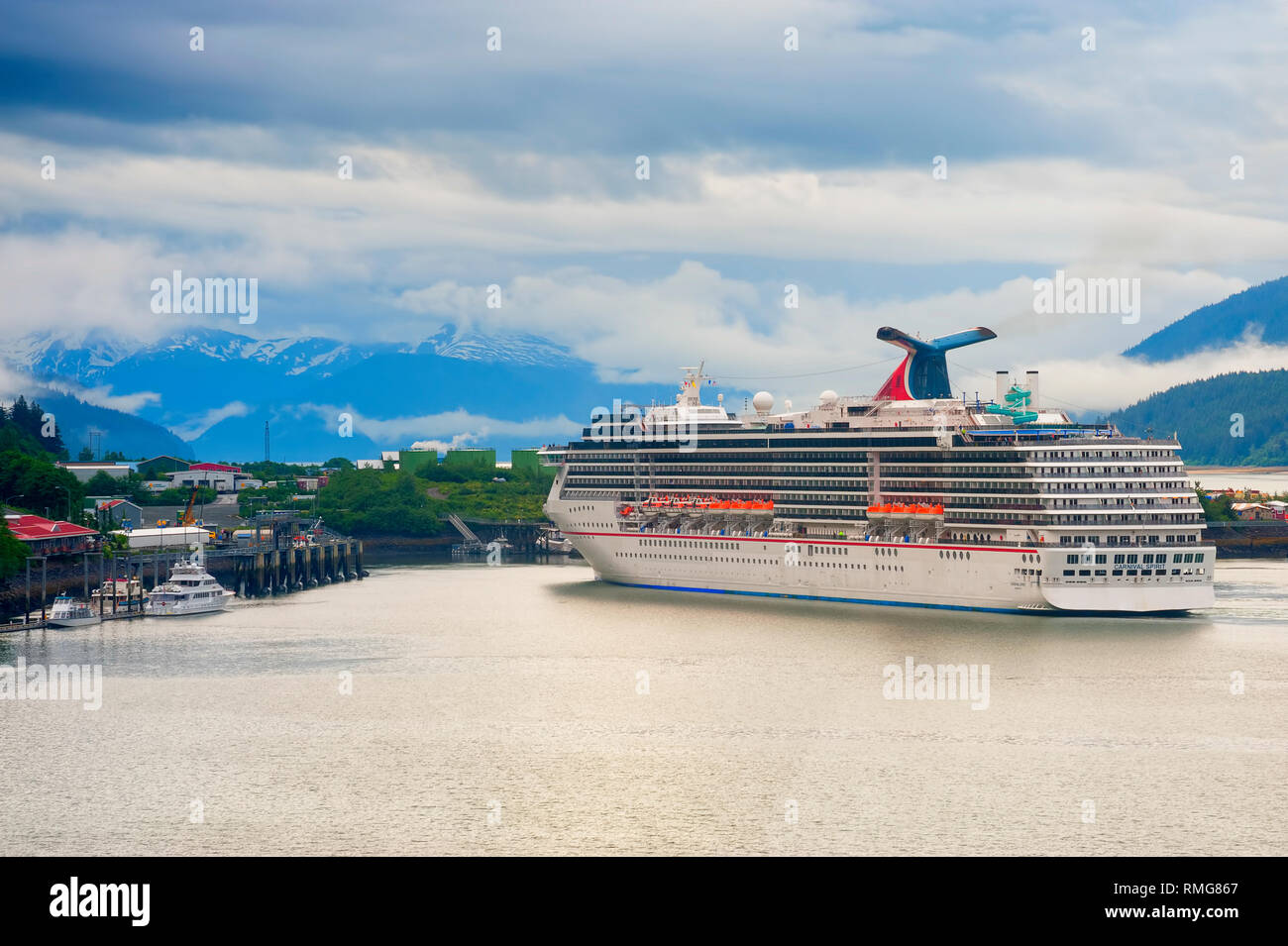 Cruise ship port juneau alaska hi-res stock photography and images - Alamy