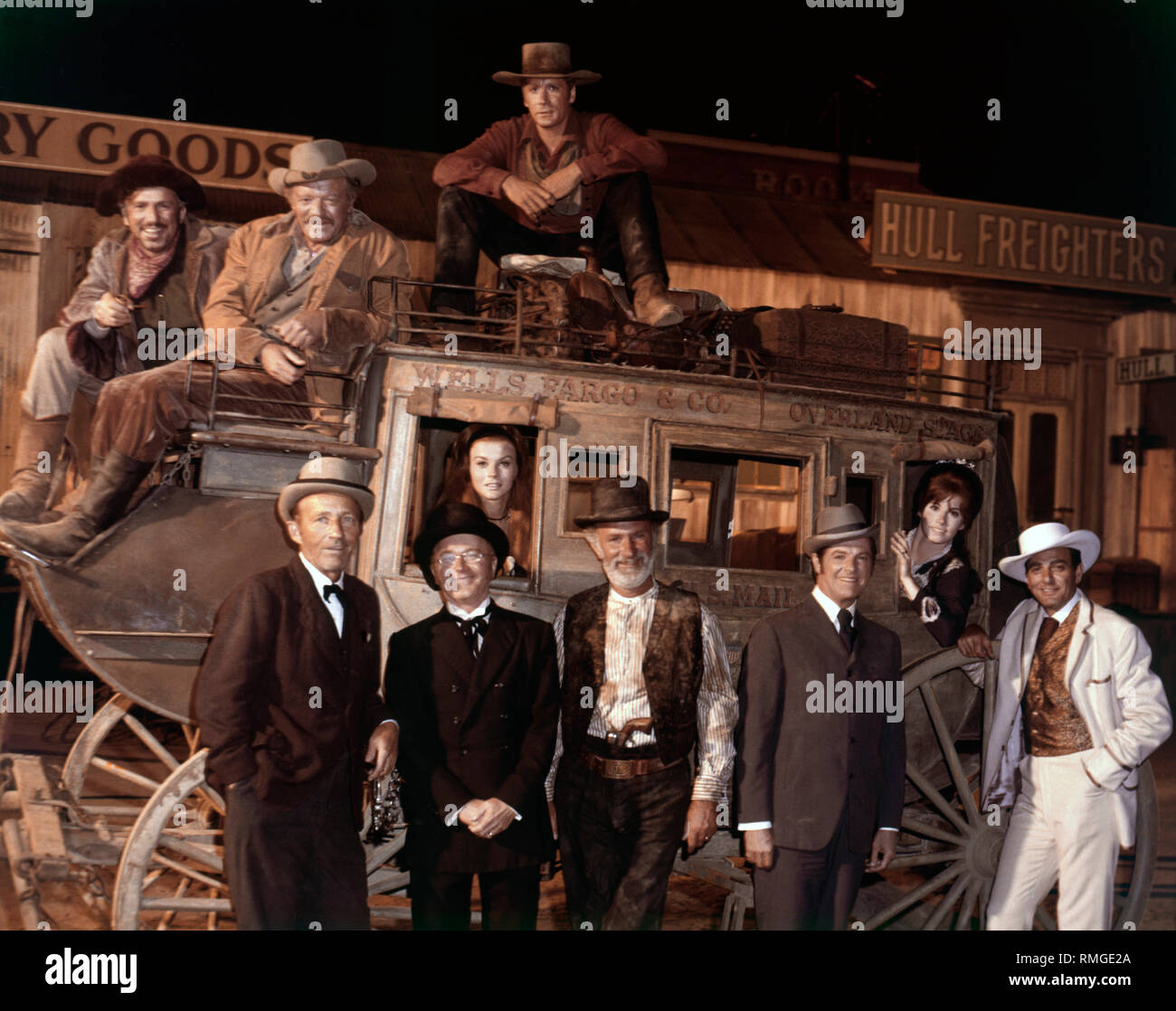 Stagecoach Cinema Western Stock Photos & Stagecoach Cinema Western ...