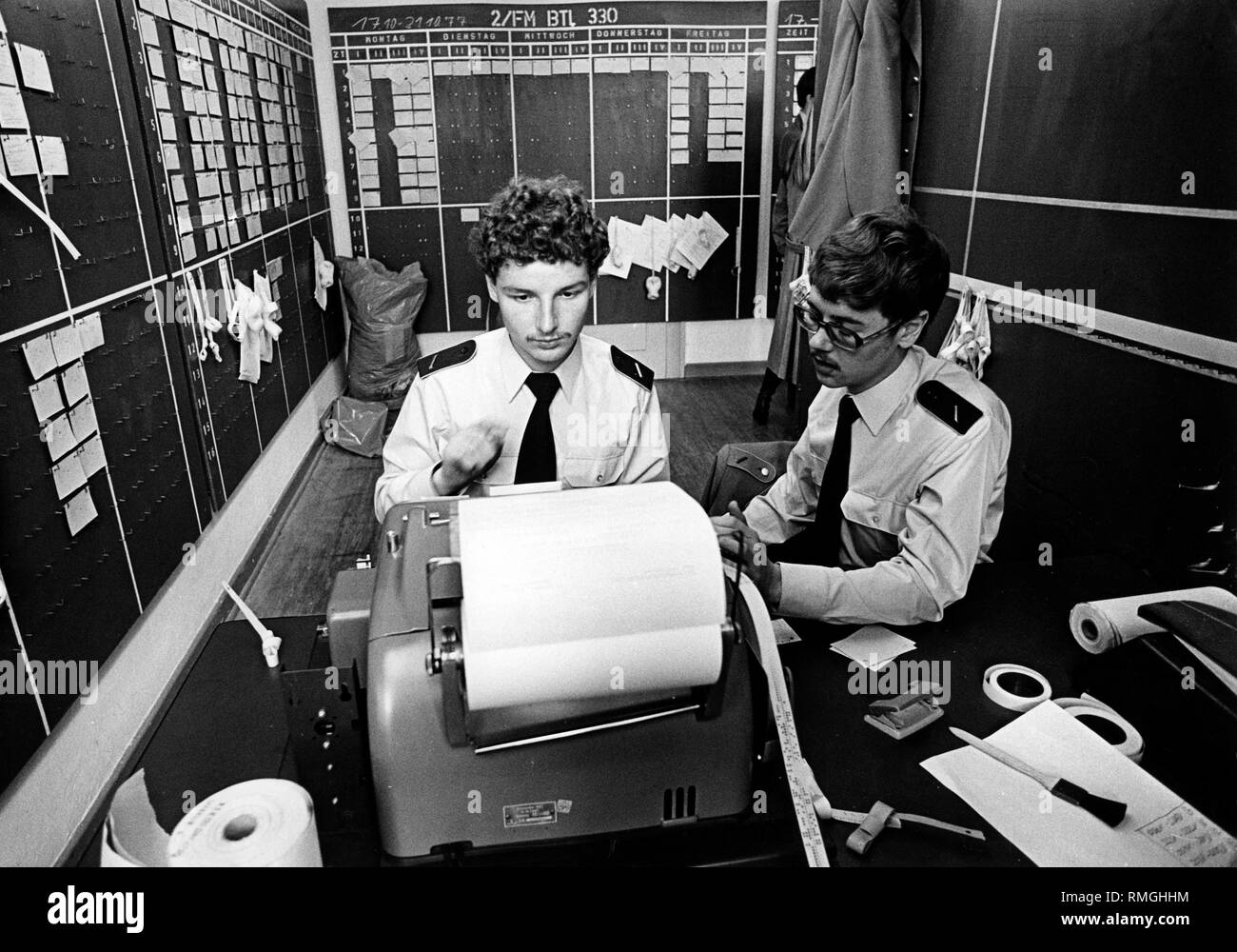 Army barracks 1970s hi-res stock photography and images - Alamy