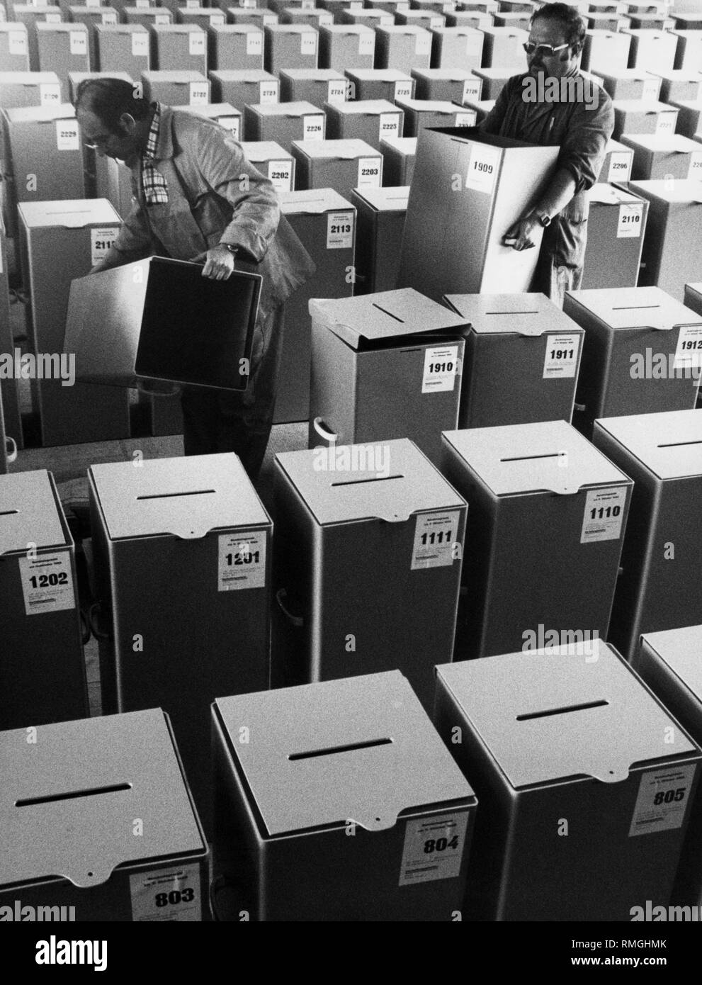 Control boxes Black and White Stock Photos & Images - Alamy