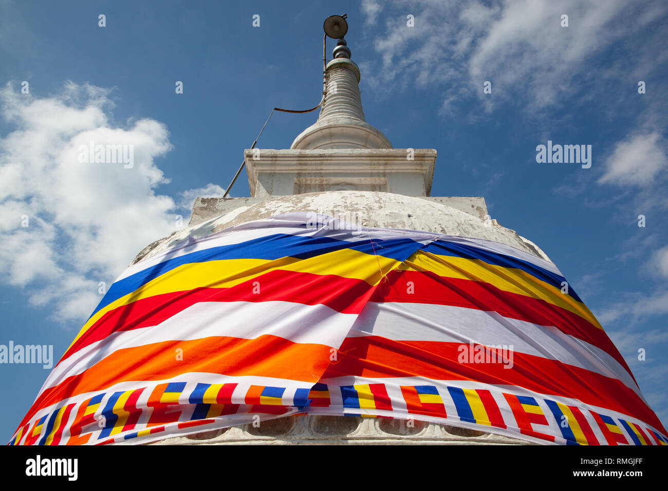 Aluviharaya rock hi-res stock photography and images - Alamy