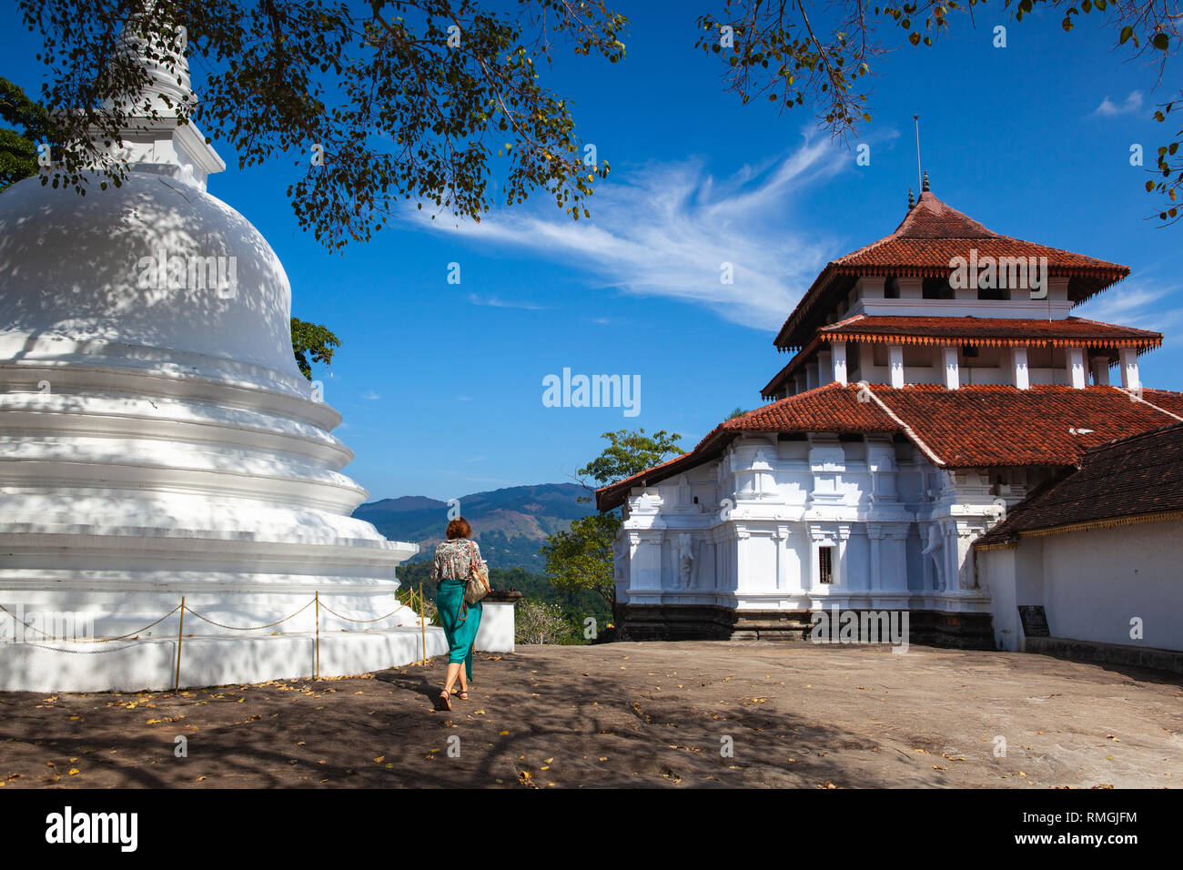 Lankatilaka vihara temple hi-res stock photography and images - Alamy