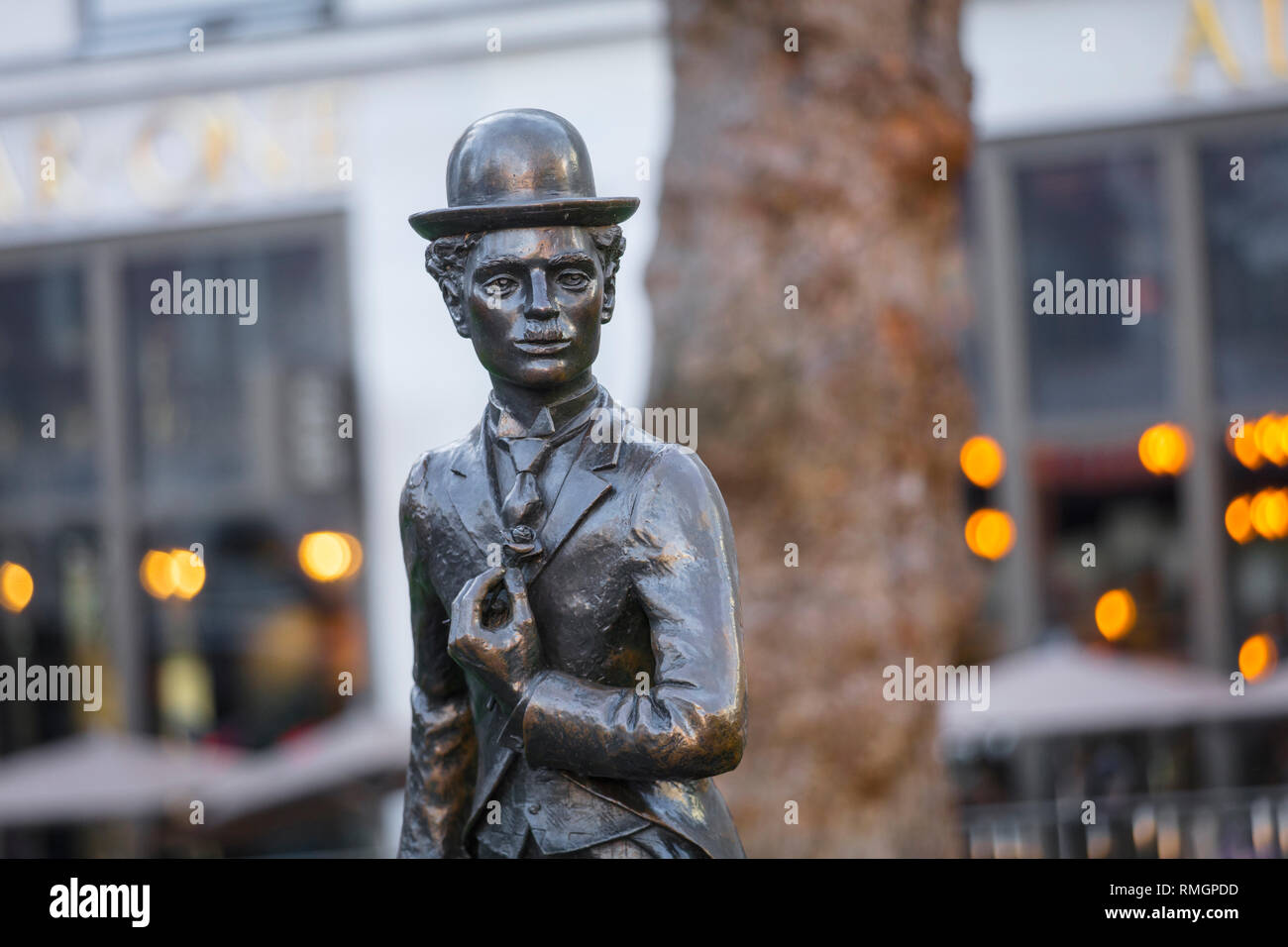 Statue charlie chaplin leicester hi-res stock photography and images ...