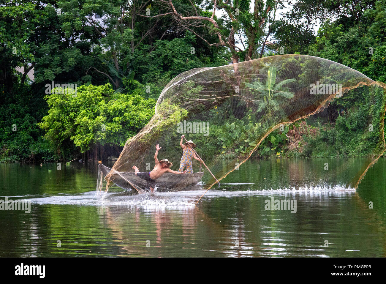Woman falling off boat hi-res stock photography and images - Alamy