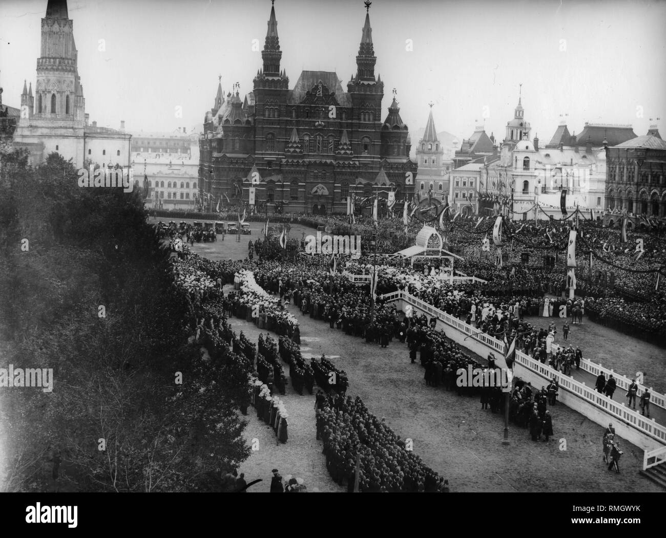 Church service at the Red Square to Celebrate the 100th Annyversary of ...