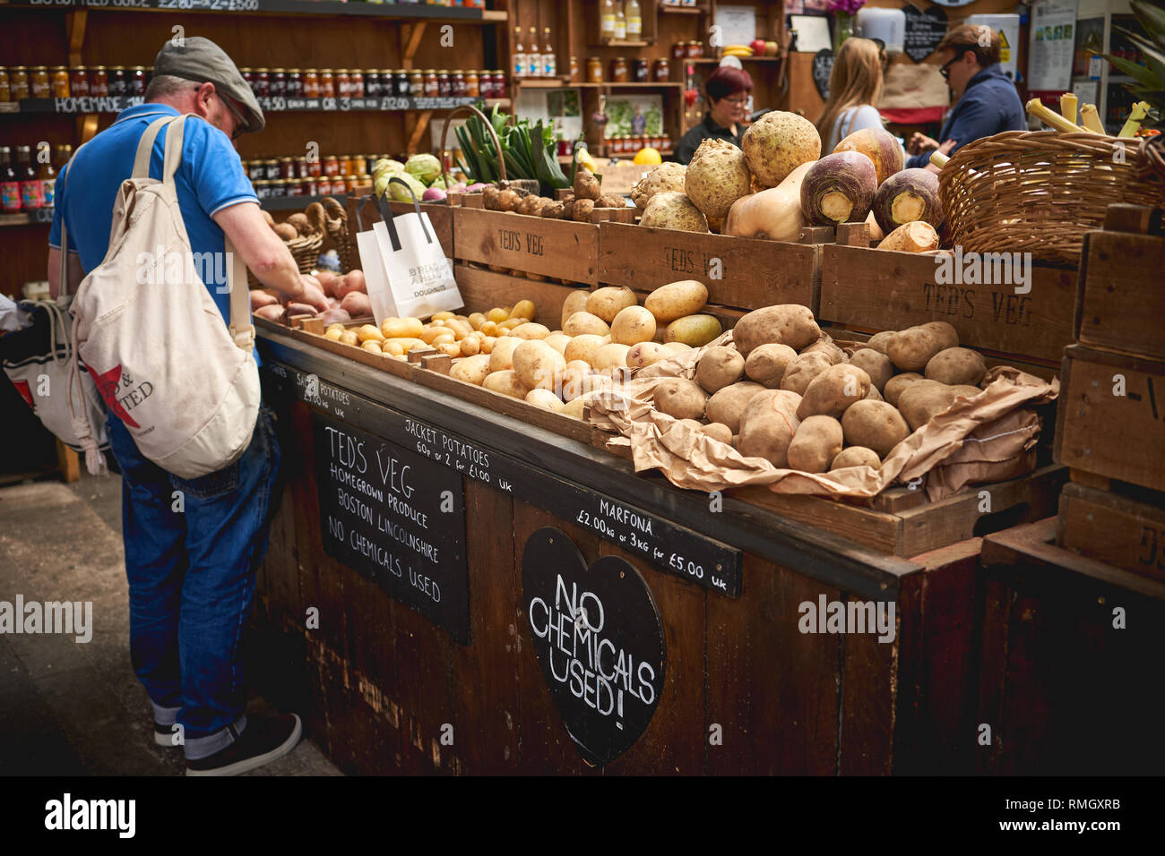 Marfona potatoes hi-res stock photography and images - Alamy