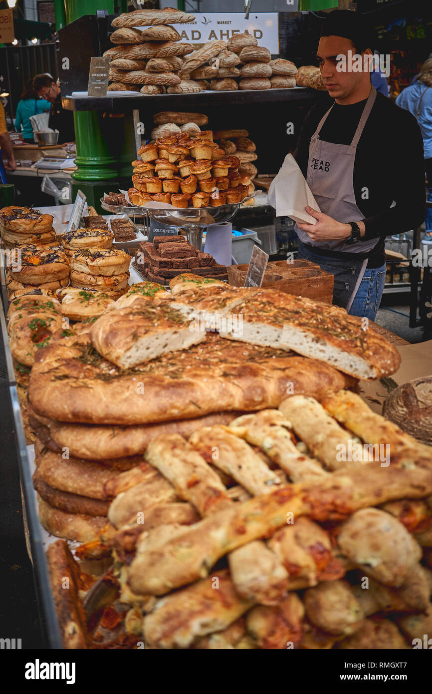 The biggest loaf of bread hi-res stock photography and images - Alamy