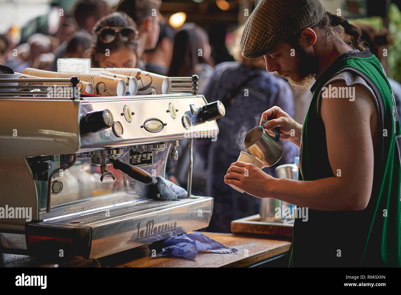 Farmers market coffee hi-res stock photography and images - Alamy