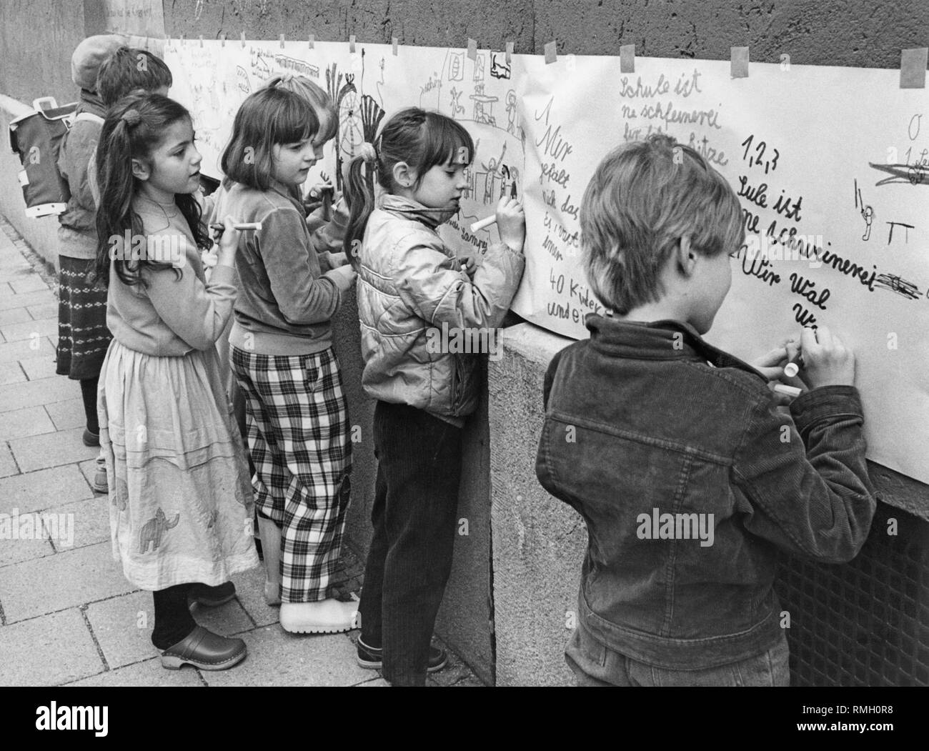 1980s Painting High Resolution Stock Photography and Images - Alamy
