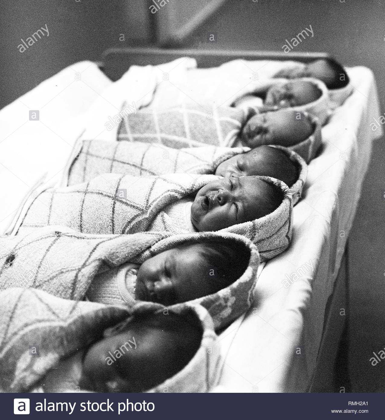 Childbirth Hospital Black and White Stock Photos & Images - Alamy