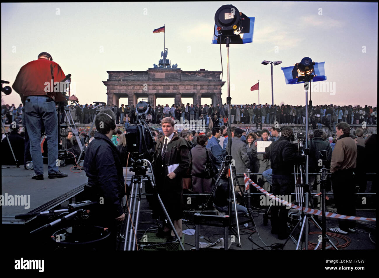 Berlin, 10 November, 1989: Thousands of Berliners gather on the Berlin ...