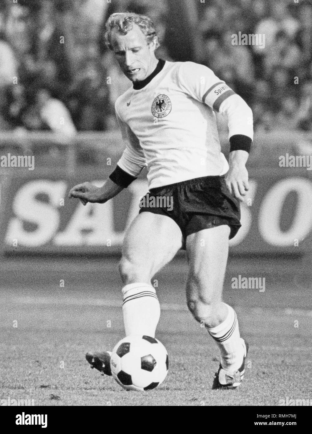 National team game scene hi-res stock photography and images - Alamy