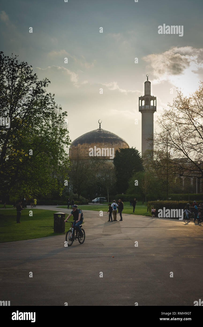 Beautiful mosque nature hi-res stock photography and images - Alamy