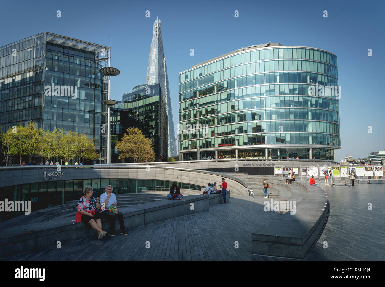 More london landscape architecture hi-res stock photography and images ...