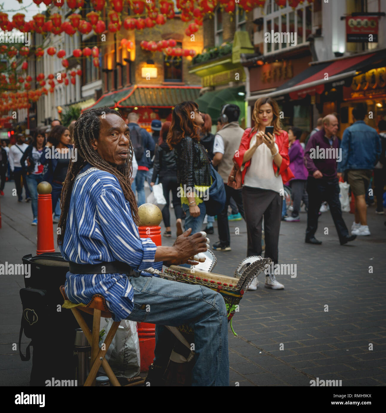 Street scene jamaica hi-res stock photography and images - Alamy