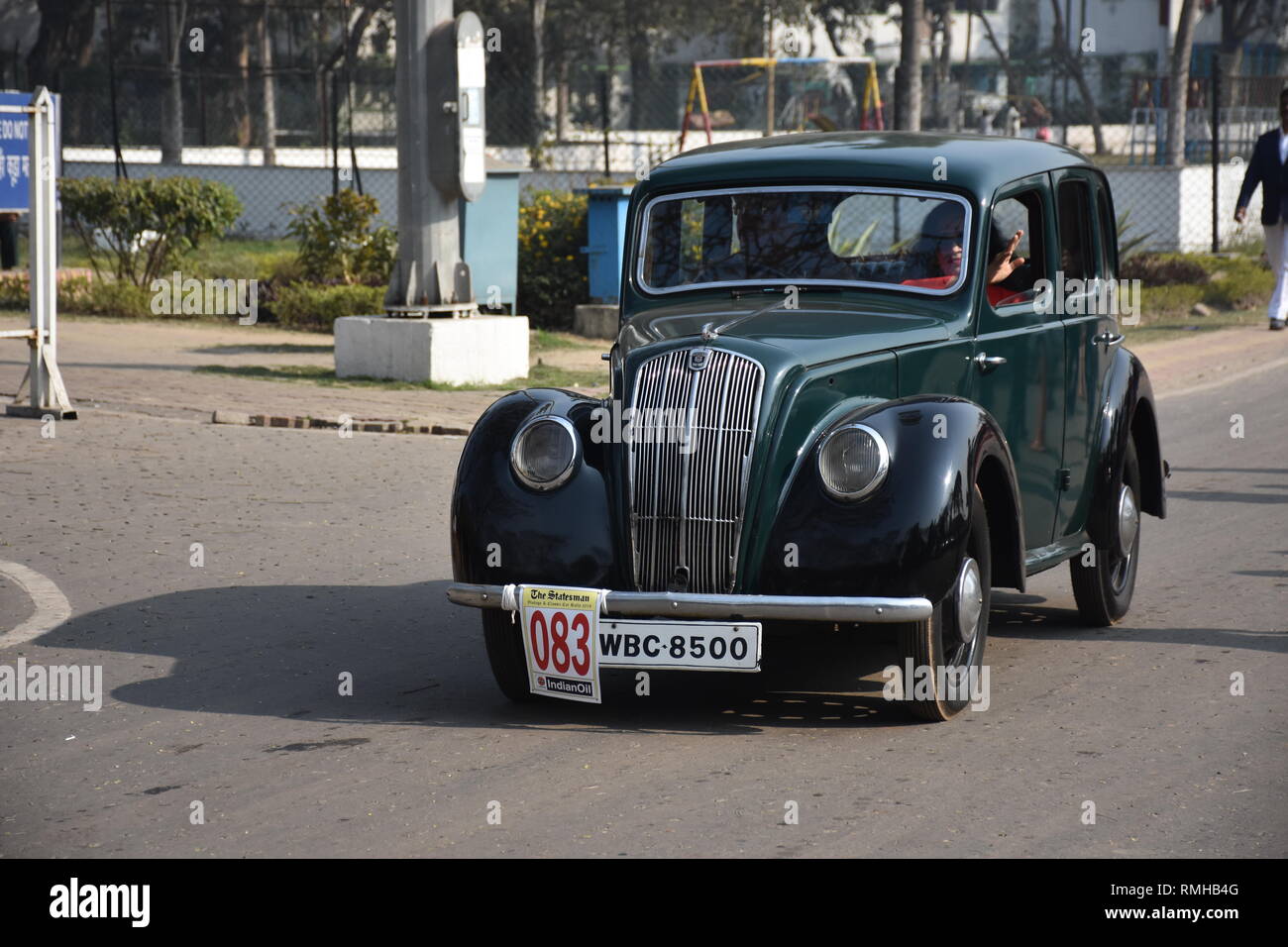 1948 Morris Eight car with 800 cc - 4 cylinder engine, WBC 8500, India ...
