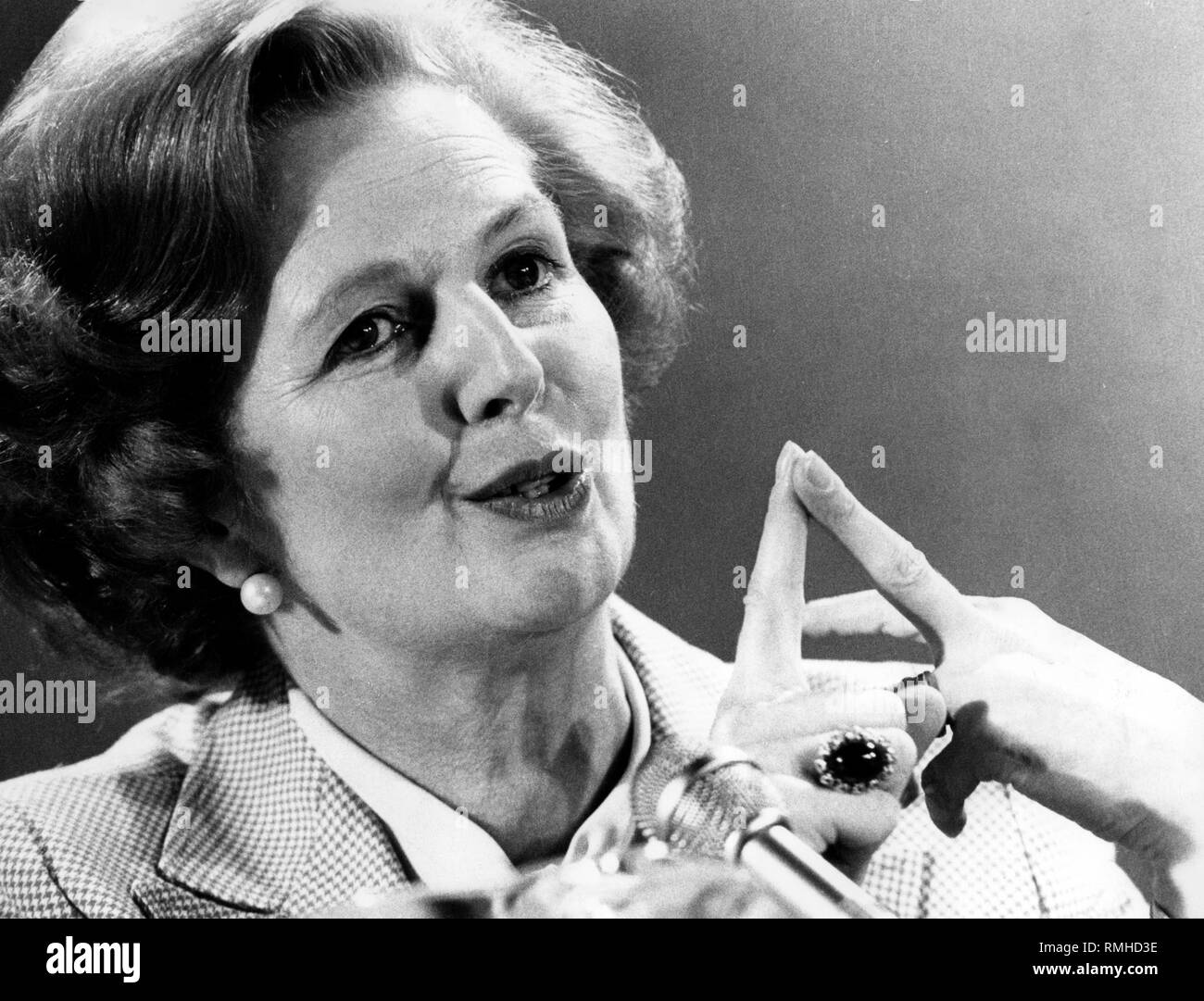 Margaret Thatcher Portrait Black and White Stock Photos & Images - Alamy