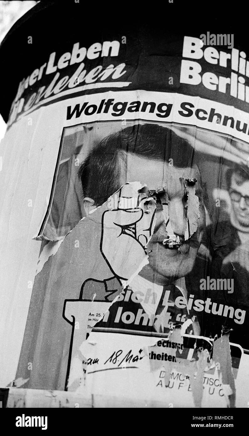 Dsu symbol hi-res stock photography and images - Alamy