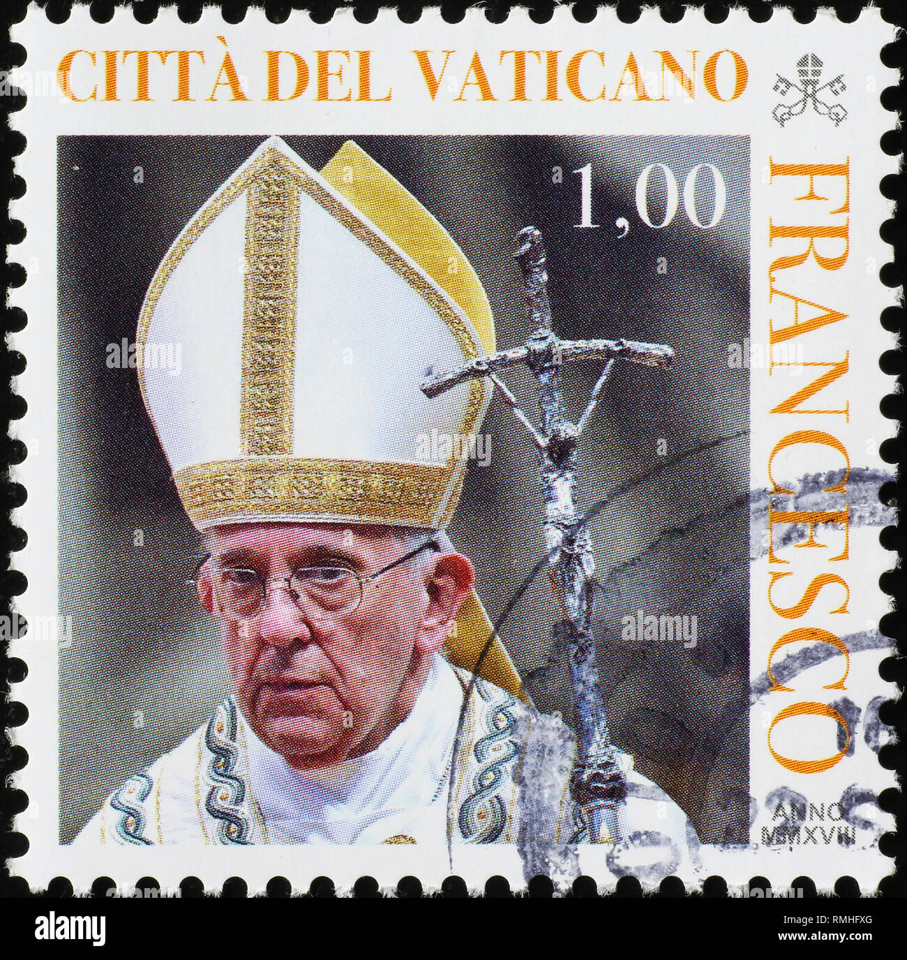 Vatican postage stamp hi-res stock photography and images - Alamy