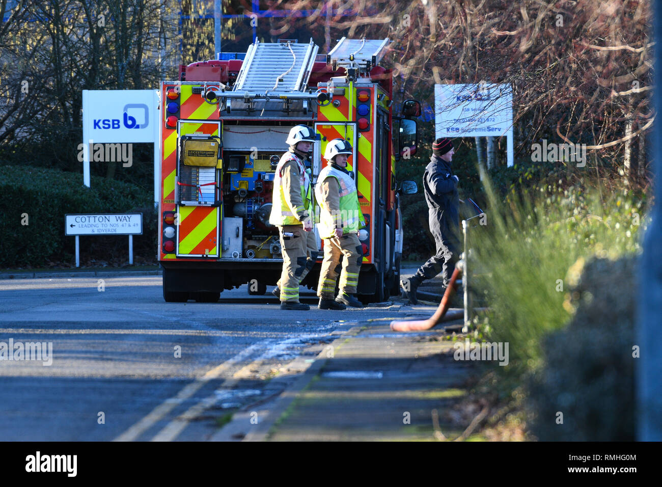 Firefighters at incident hi-res stock photography and images - Alamy