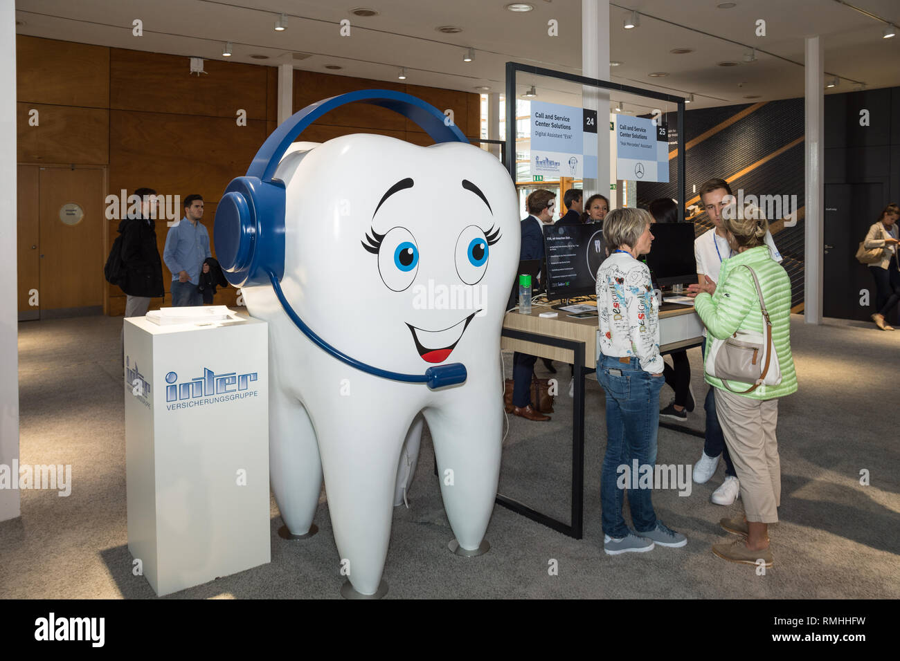 Health fair booth hi-res stock photography and images - Alamy