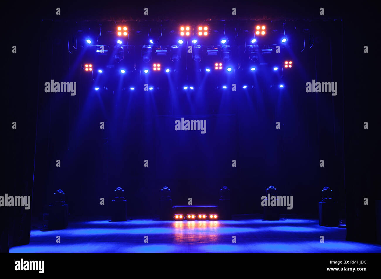 Free stage with lights, lighting devices. Background Stock Photo - Alamy
