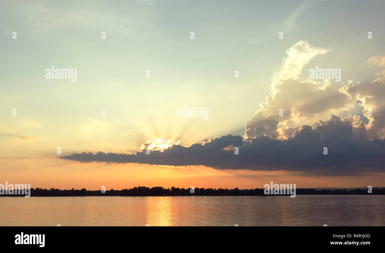 Amazing cloud hi-res stock photography and images - Alamy