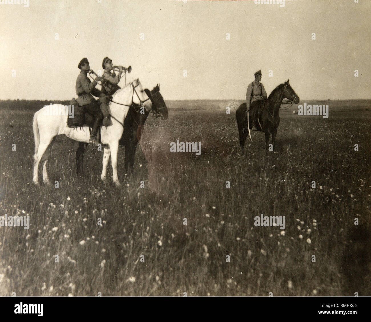 Military commitment completion hi-res stock photography and images - Alamy