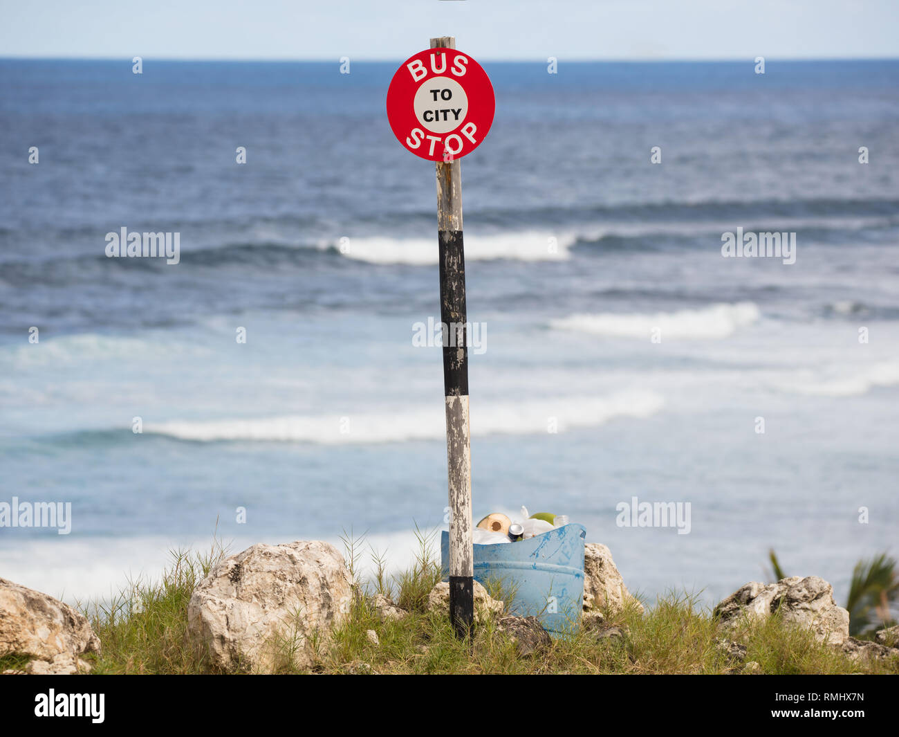 Barbados bus hi-res stock photography and images - Alamy