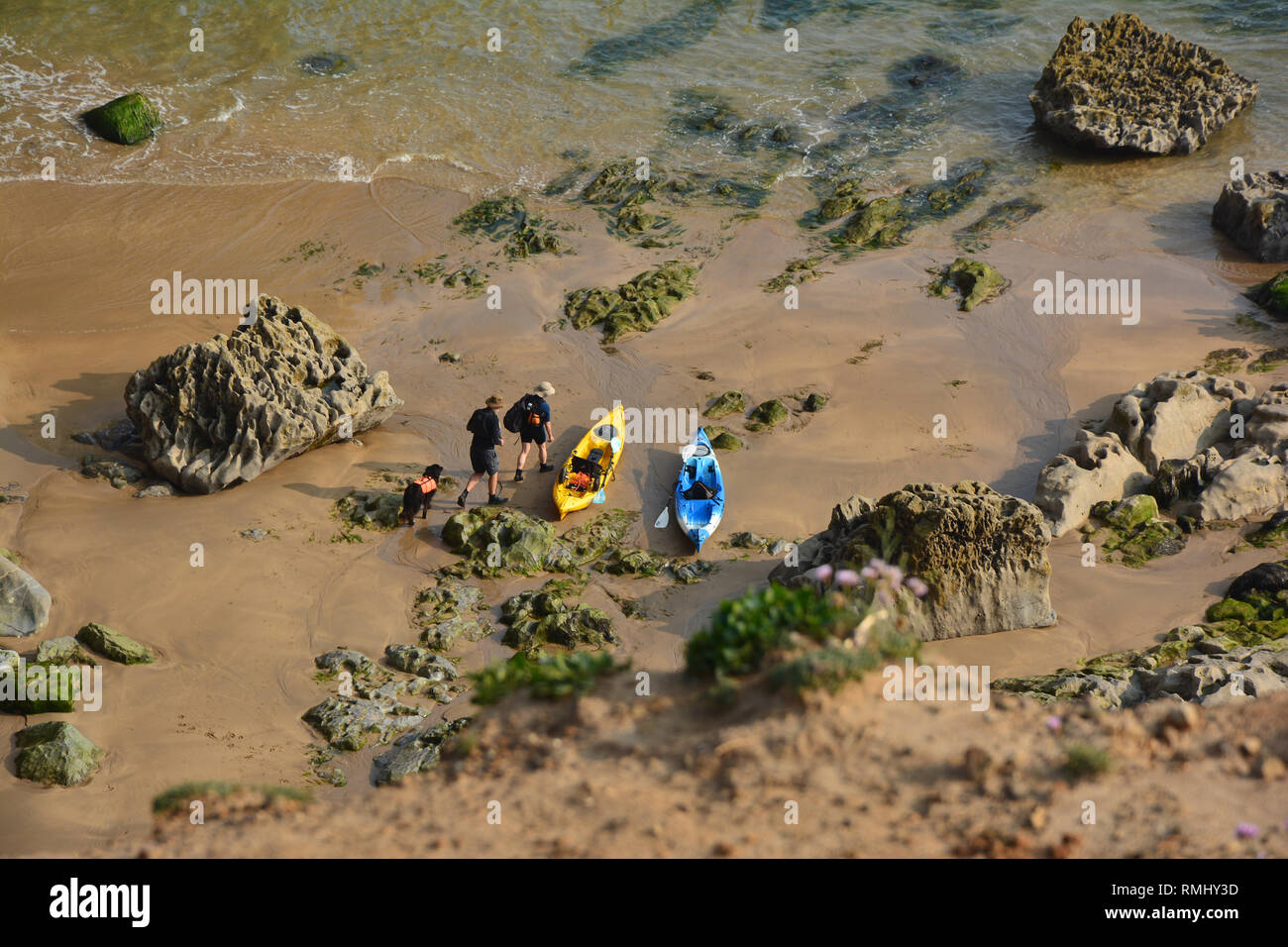 Barafundle bay pembrokeshire hi-res stock photography and images - Alamy
