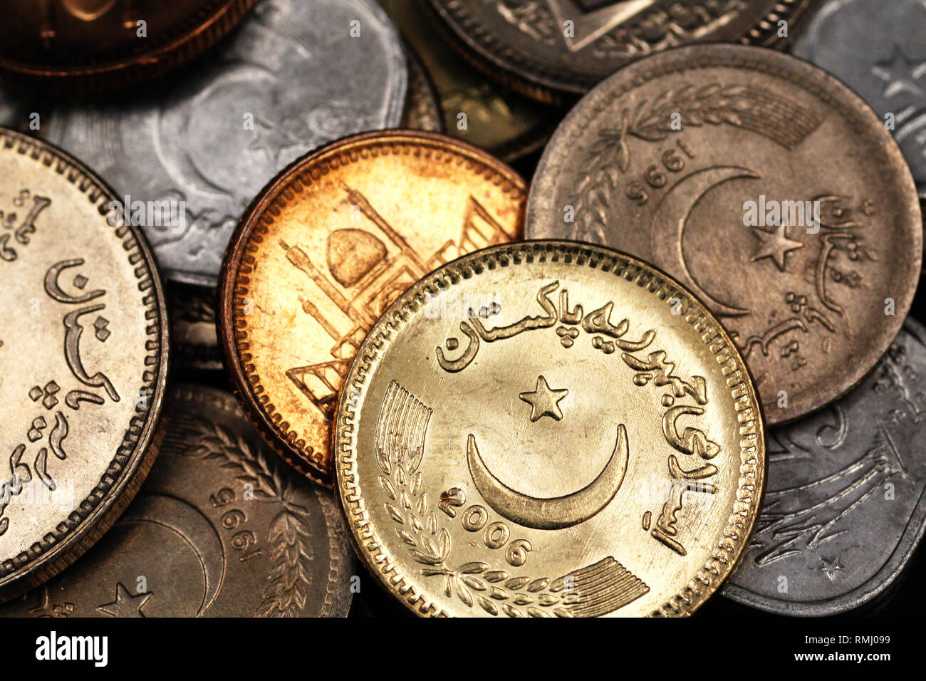 Pakistan Coins High Resolution Stock Photography and Images - Alamy