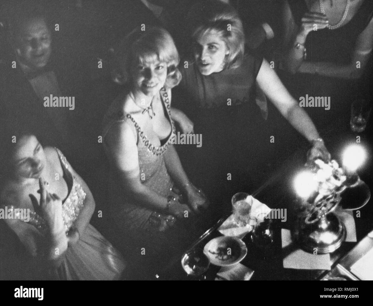 60s Women Party High Resolution Stock Photography and Images - Alamy
